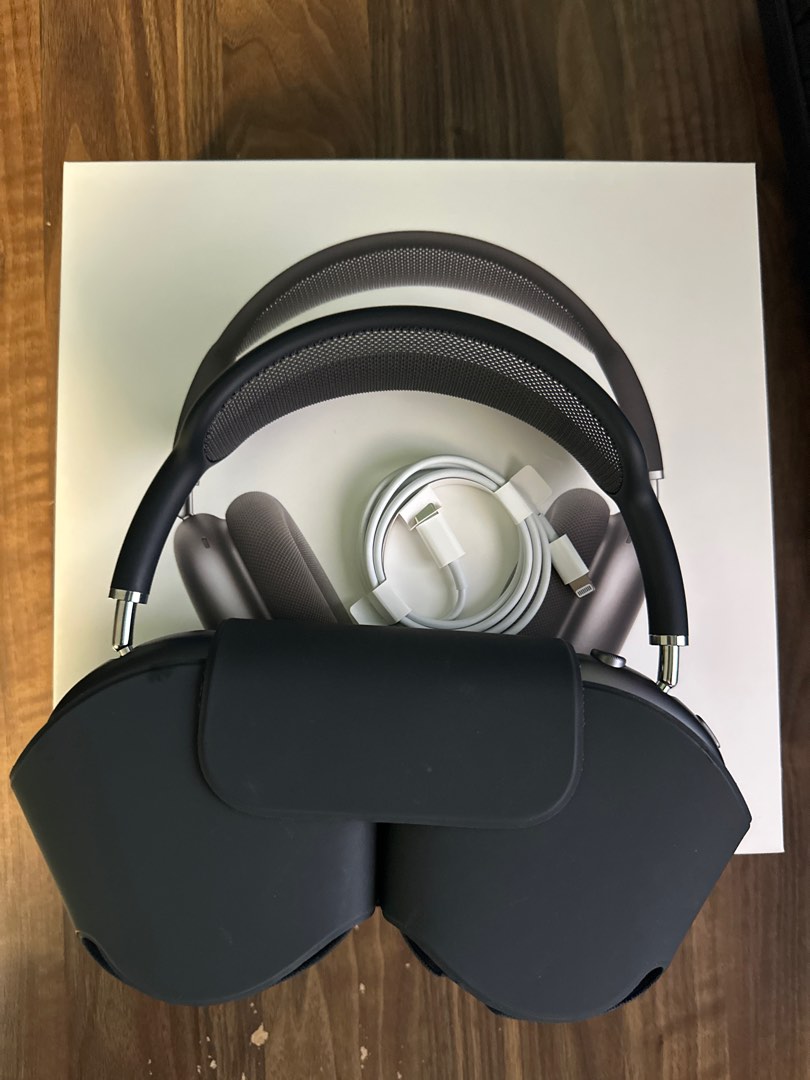 Apple AirPods Max space Grey, Audio, Headphones & Headsets on Carousell