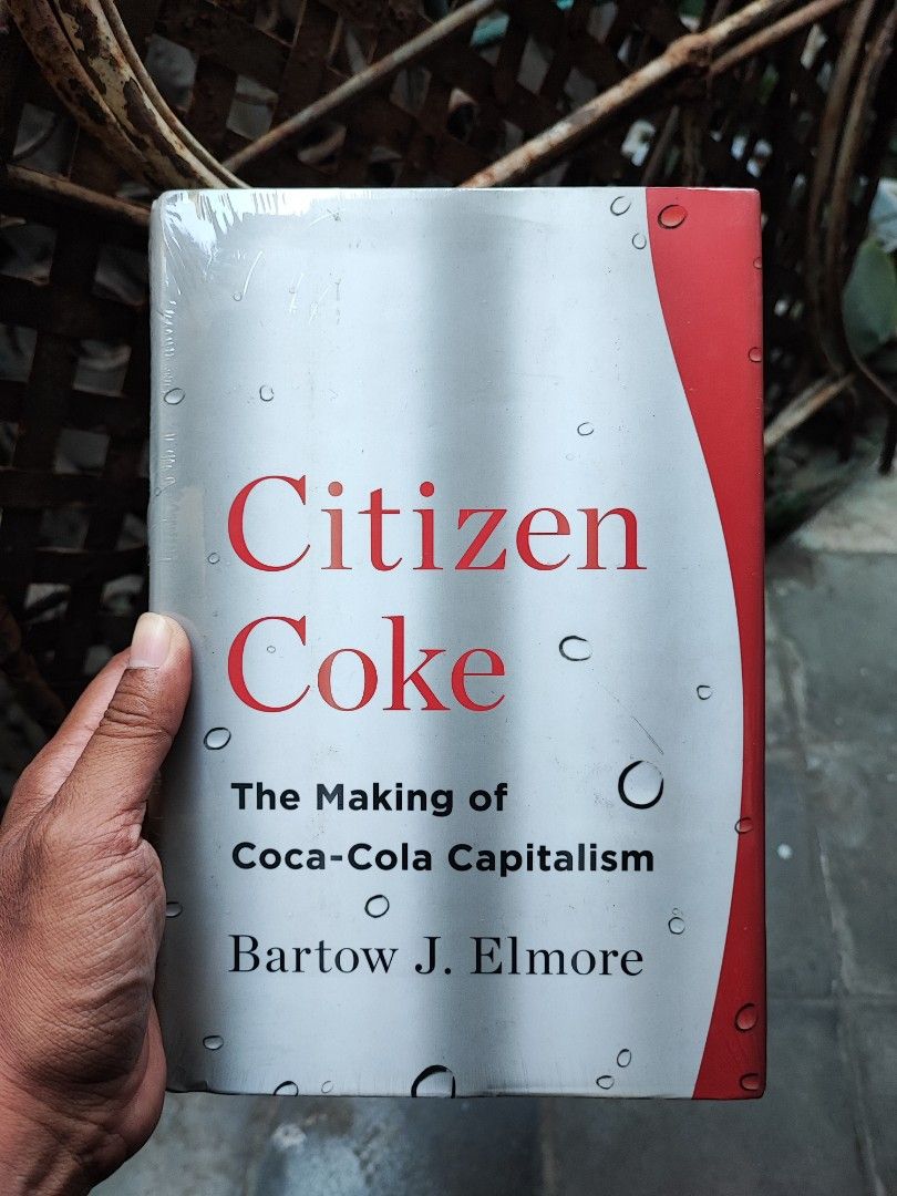 Buku Impor Citizen Coke The Making of Coca-Cola Capitalism, Buku & Alat ...