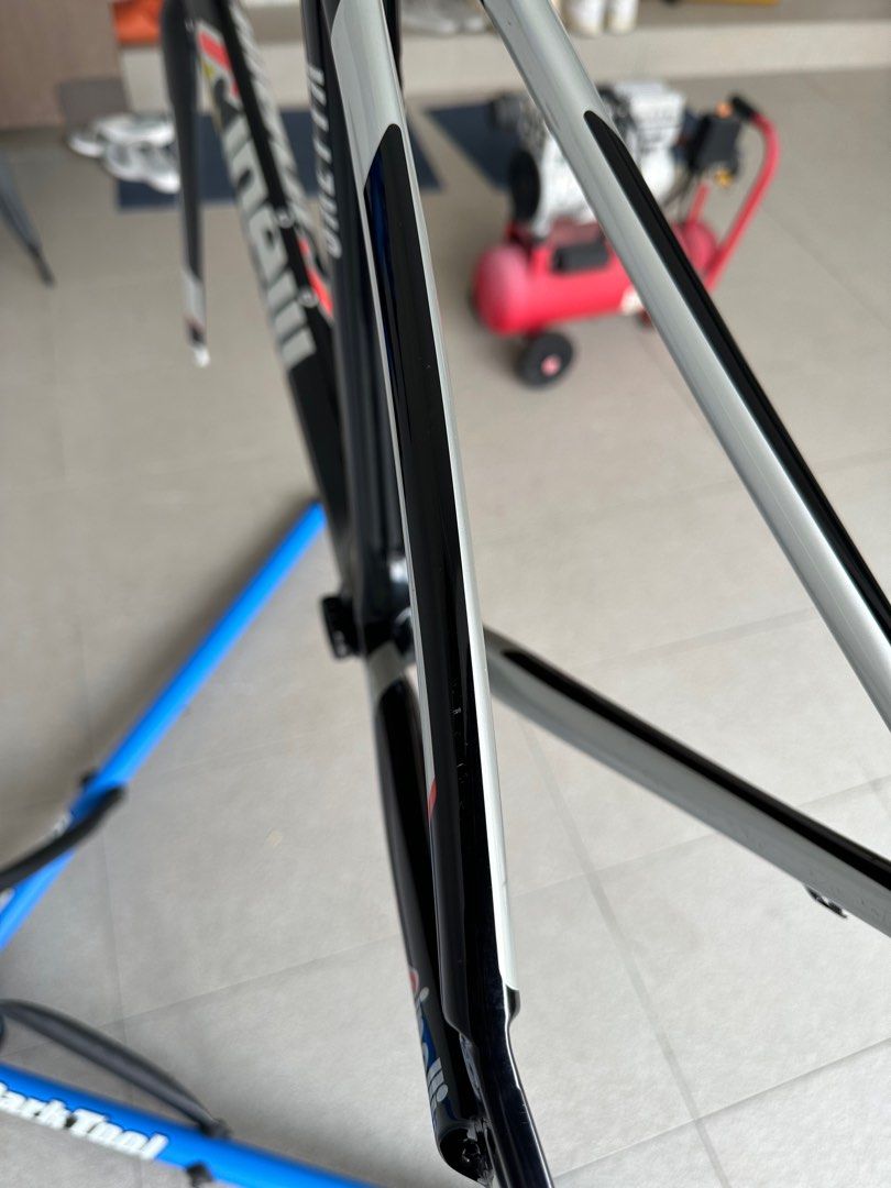 Cinelli Saetta full carbon road bike frameset size 54, Sports Equipment ...