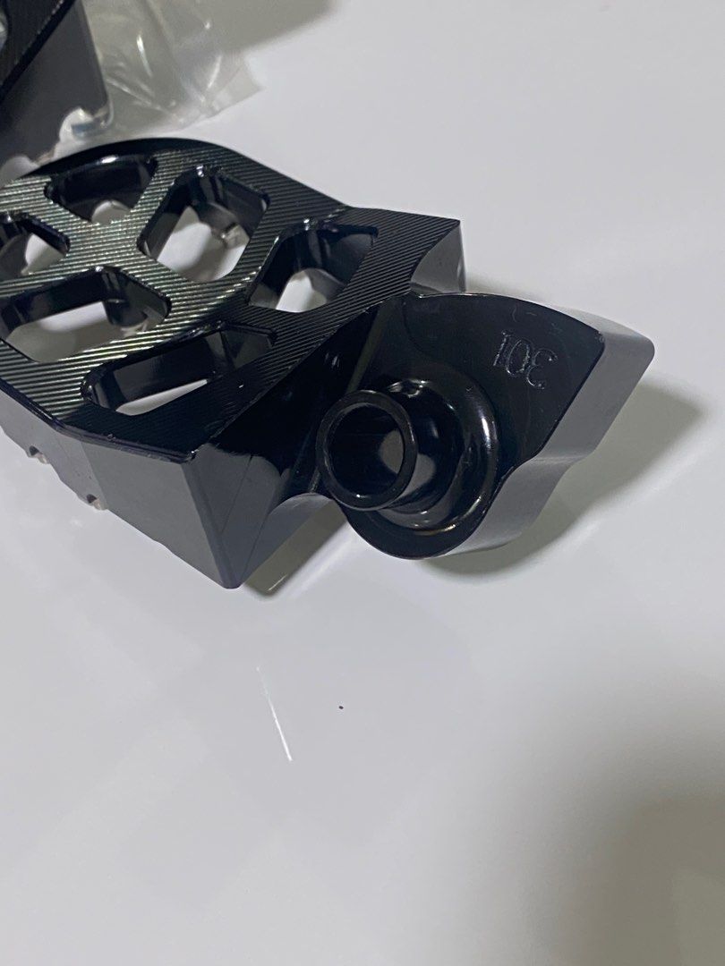 CNC foot peg, Motorcycles, Motorcycle Accessories on Carousell