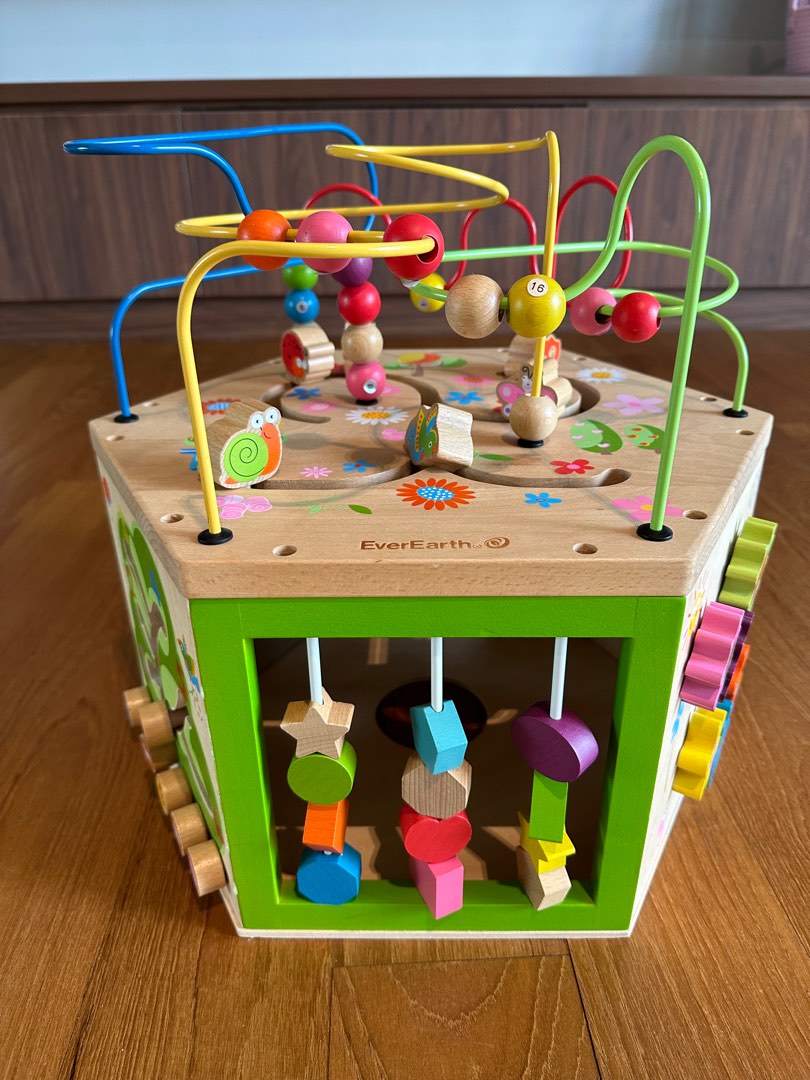 EverEarth Garden Activity Cube, Babies & Kids, Infant Playtime on Carousell