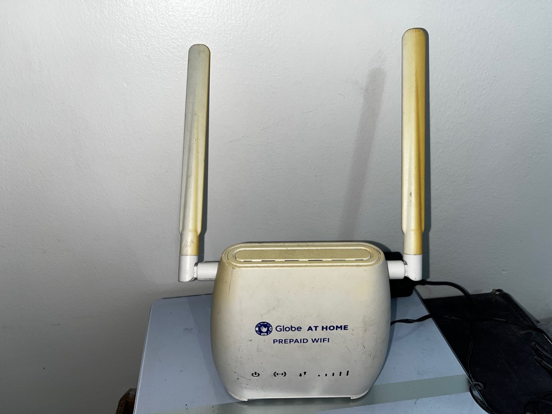 Globe mobile router on Carousell