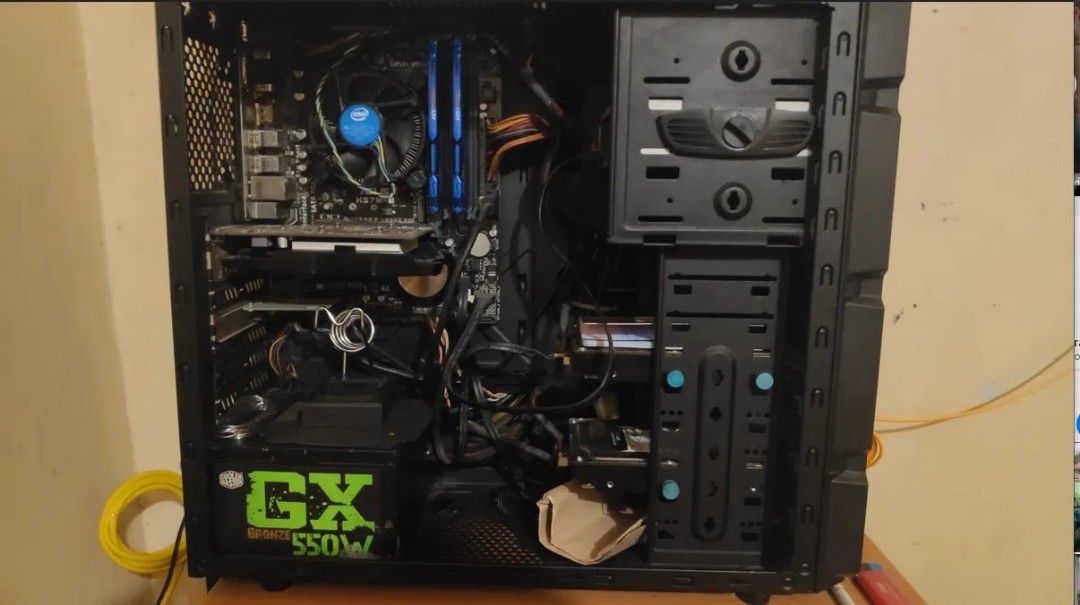 Intel i7 4790 desktop computer, Computers & Tech, Desktops on Carousell