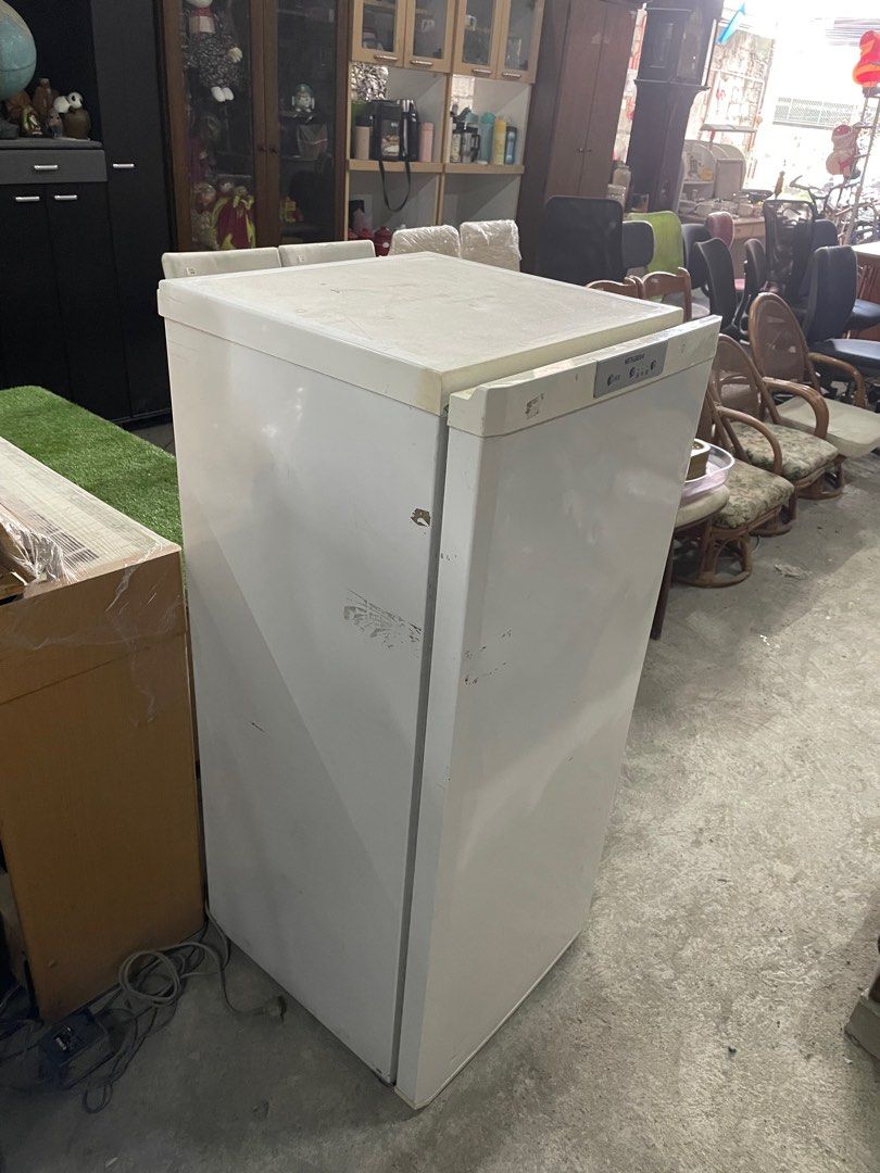 JAPAN MITSUBISHI SMALL CHEST FREEZER, TV & Home Appliances, Kitchen ...