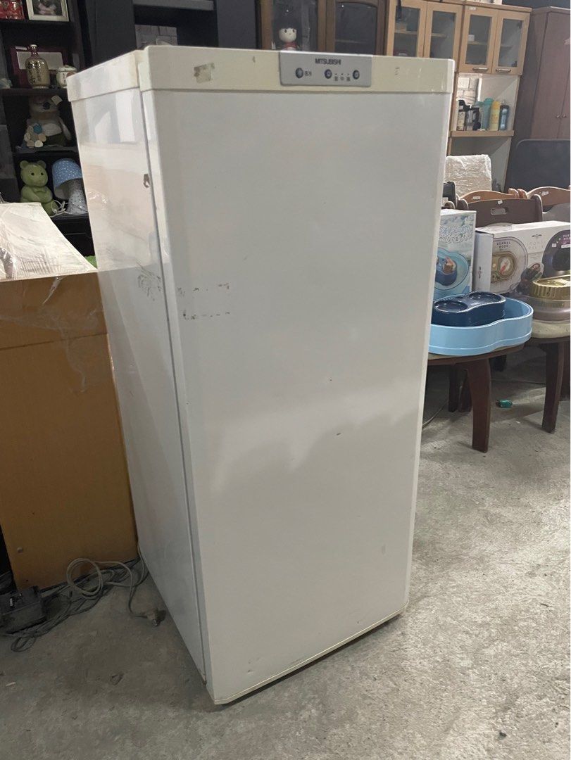 JAPAN MITSUBISHI SMALL CHEST FREEZER, TV & Home Appliances, Kitchen ...
