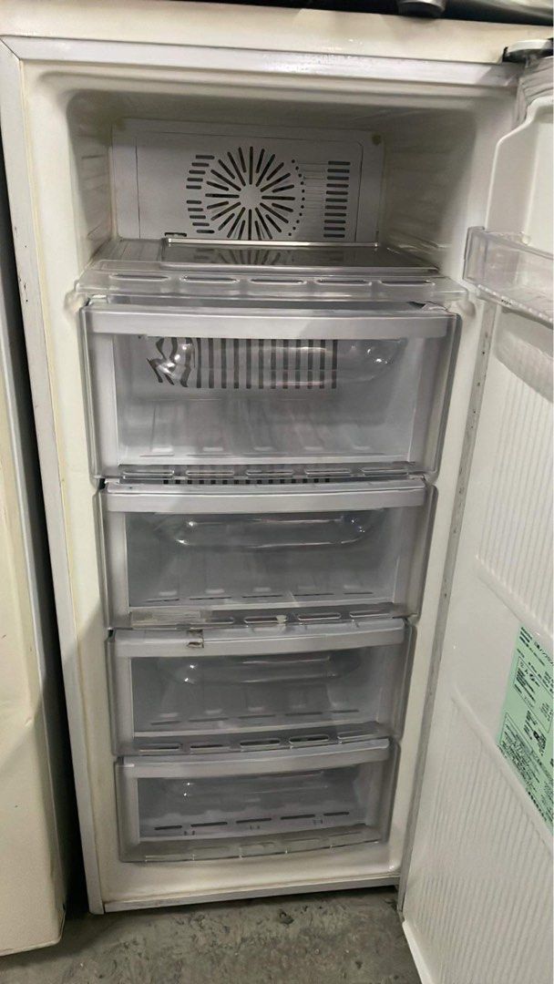 JAPAN MITSUBISHI SMALL CHEST FREEZER, TV & Home Appliances, Kitchen ...