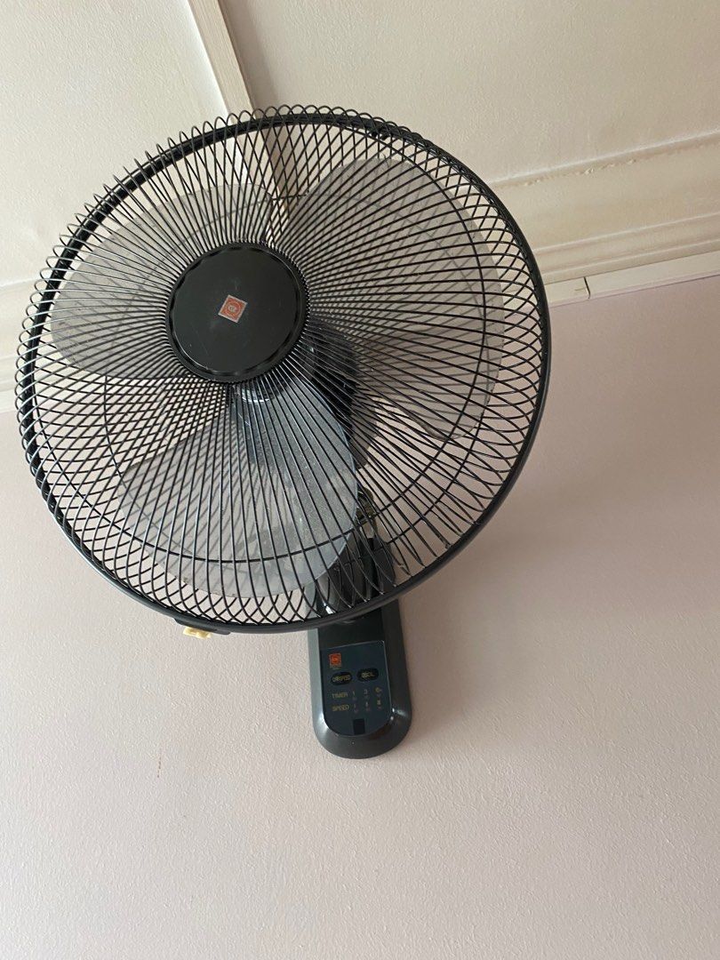 KDK Wall Fan, Furniture & Home Living, Lighting & Fans, Fans on Carousell