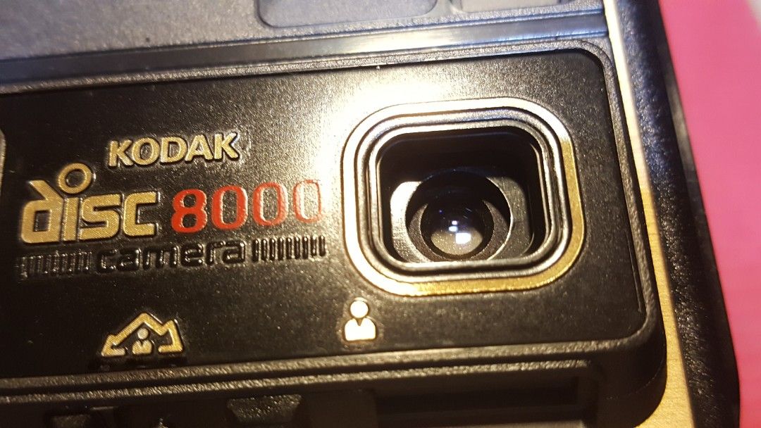 Kodak disc 8000 film camera, Photography, Cameras on Carousell