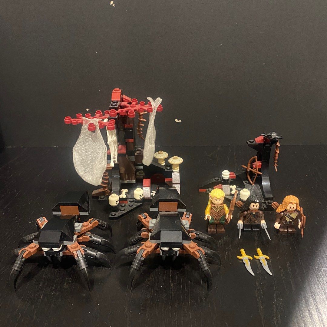 Lego Escape From Mirkwood Spiders (79001), Hobbies & Toys, Toys & Games ...