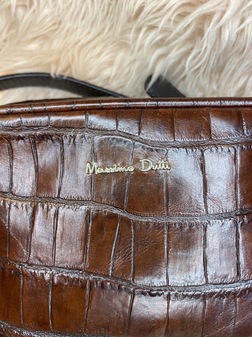 Massimo Dutti sling bag, Women's Fashion, Bags & Wallets, Cross-body ...