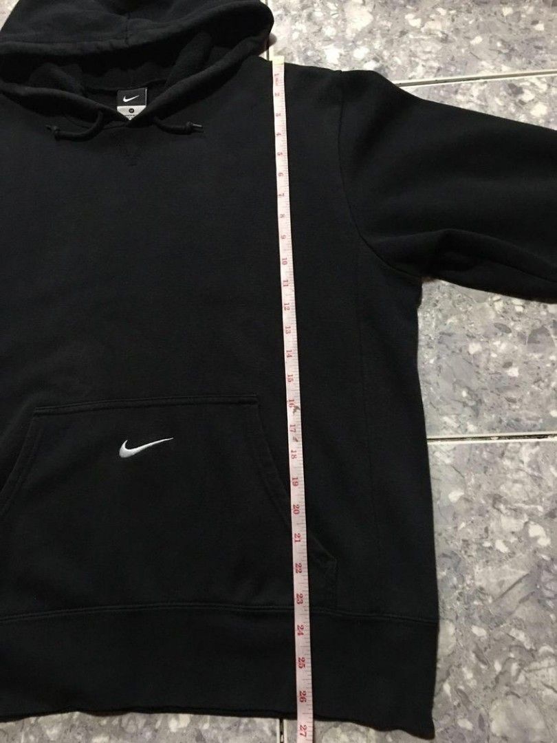 Mid Pocket Swoosh, Men's Fashion, Coats, Jackets and Outerwear on Carousell