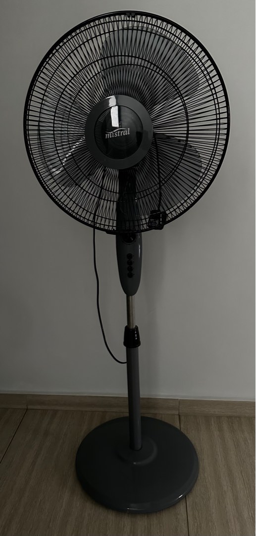 Mistral 16 inch Stand Fan MSF1647, Furniture & Home Living, Lighting ...