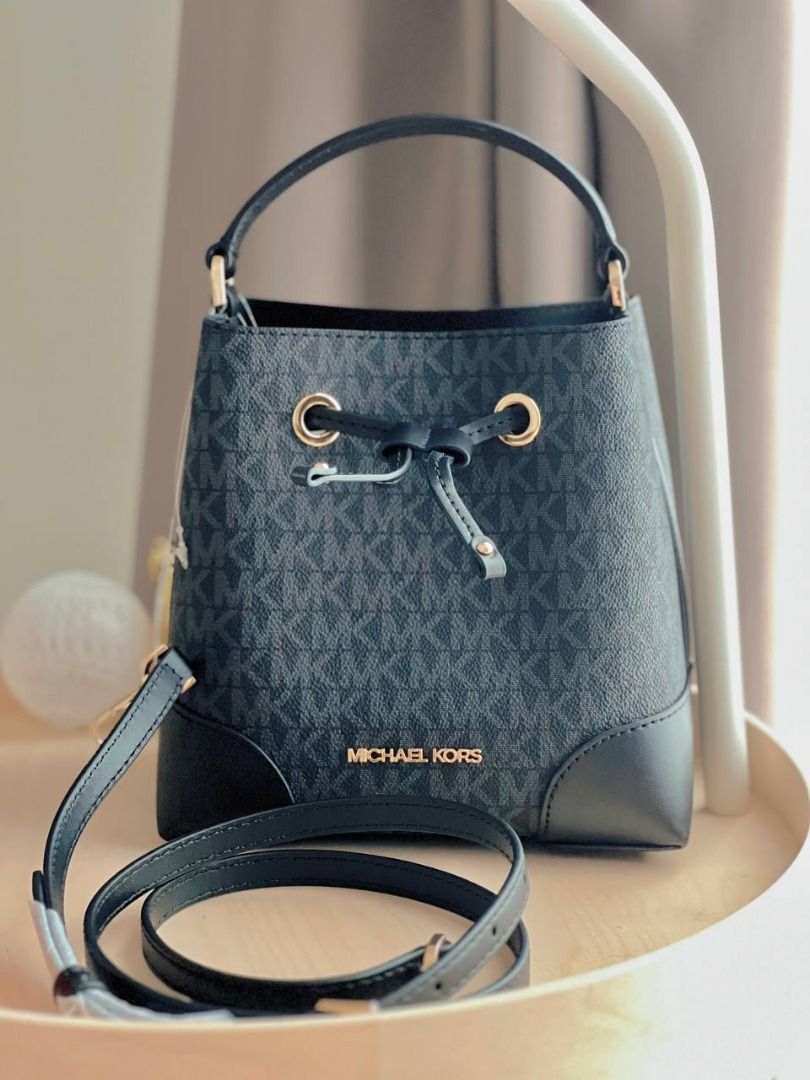 MK Mercer Bucket Bag, Luxury, Bags & Wallets on Carousell