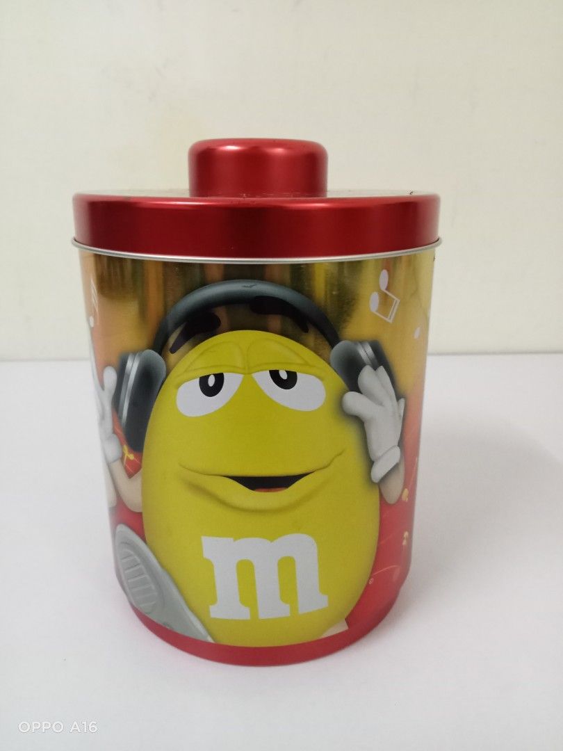 M&M's Limited Edition Tin, Hobbies & Toys, Collectibles & Memorabilia ...