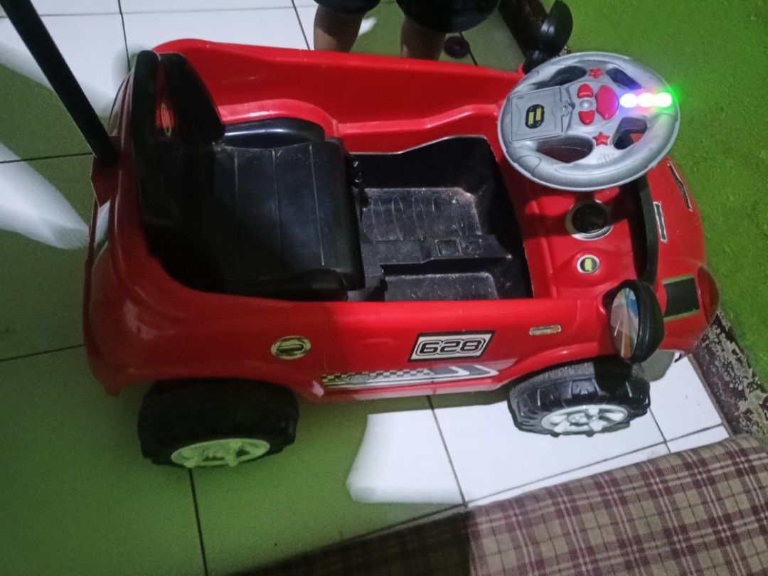 Mobil Dorong, Bayi & Anak, Mainan & Baby Walker di Carousell