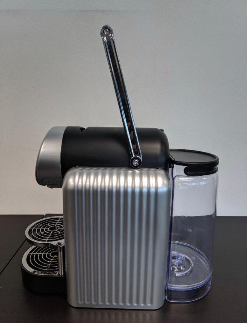 Nespresso Coffee Machine Zenius, TV & Home Appliances, Kitchen ...