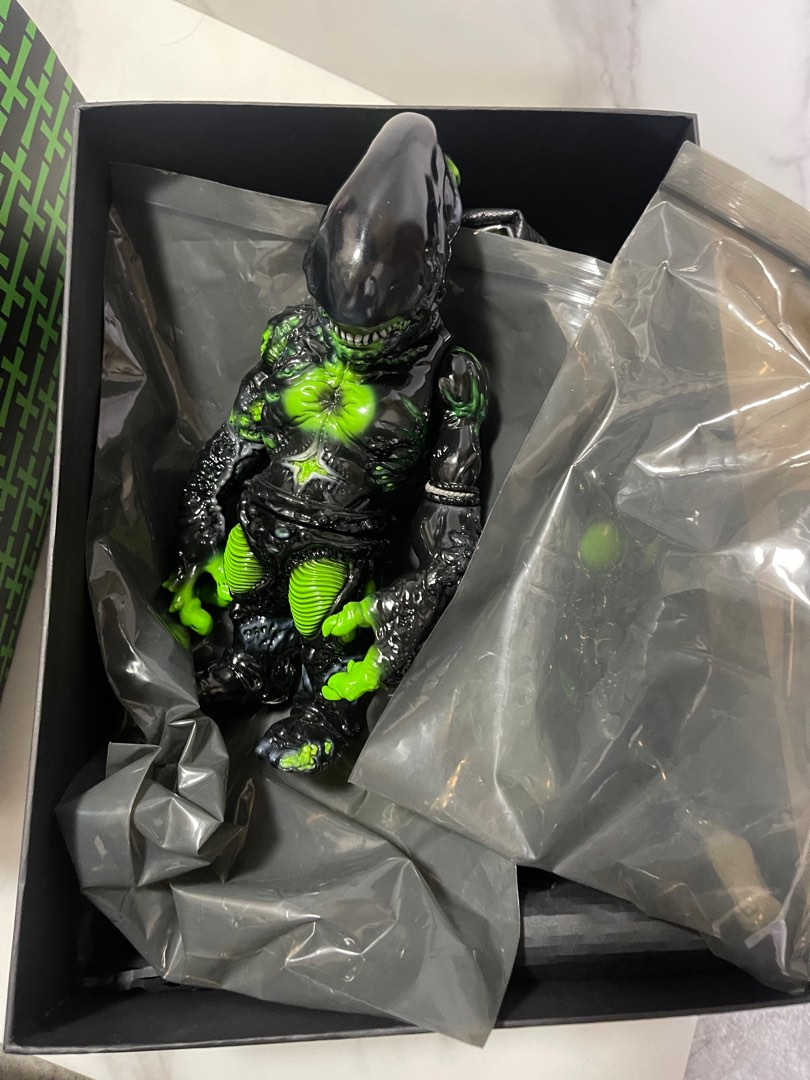 Npk 狂參半 異形 sofubi, 興趣及遊戲, 玩具 & 遊戲類 - Carousell