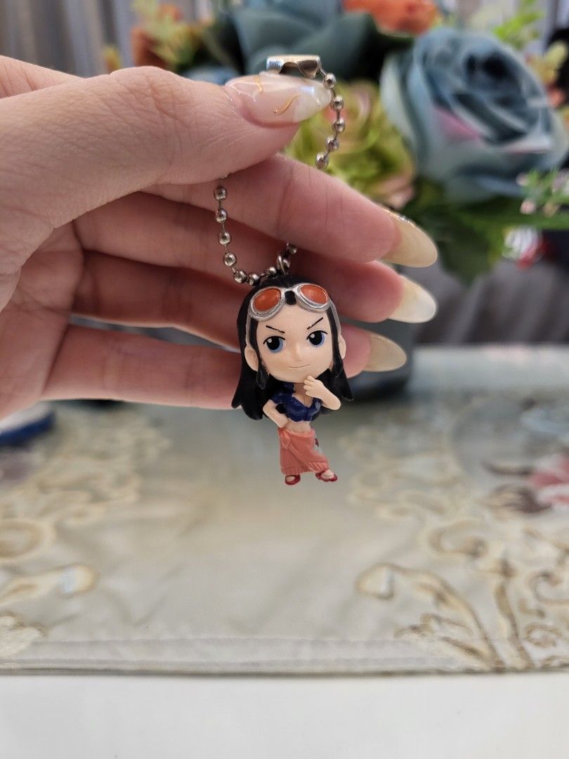 One Piece Nico Robin New World Keychain, Hobbies & Toys, Toys & Games ...