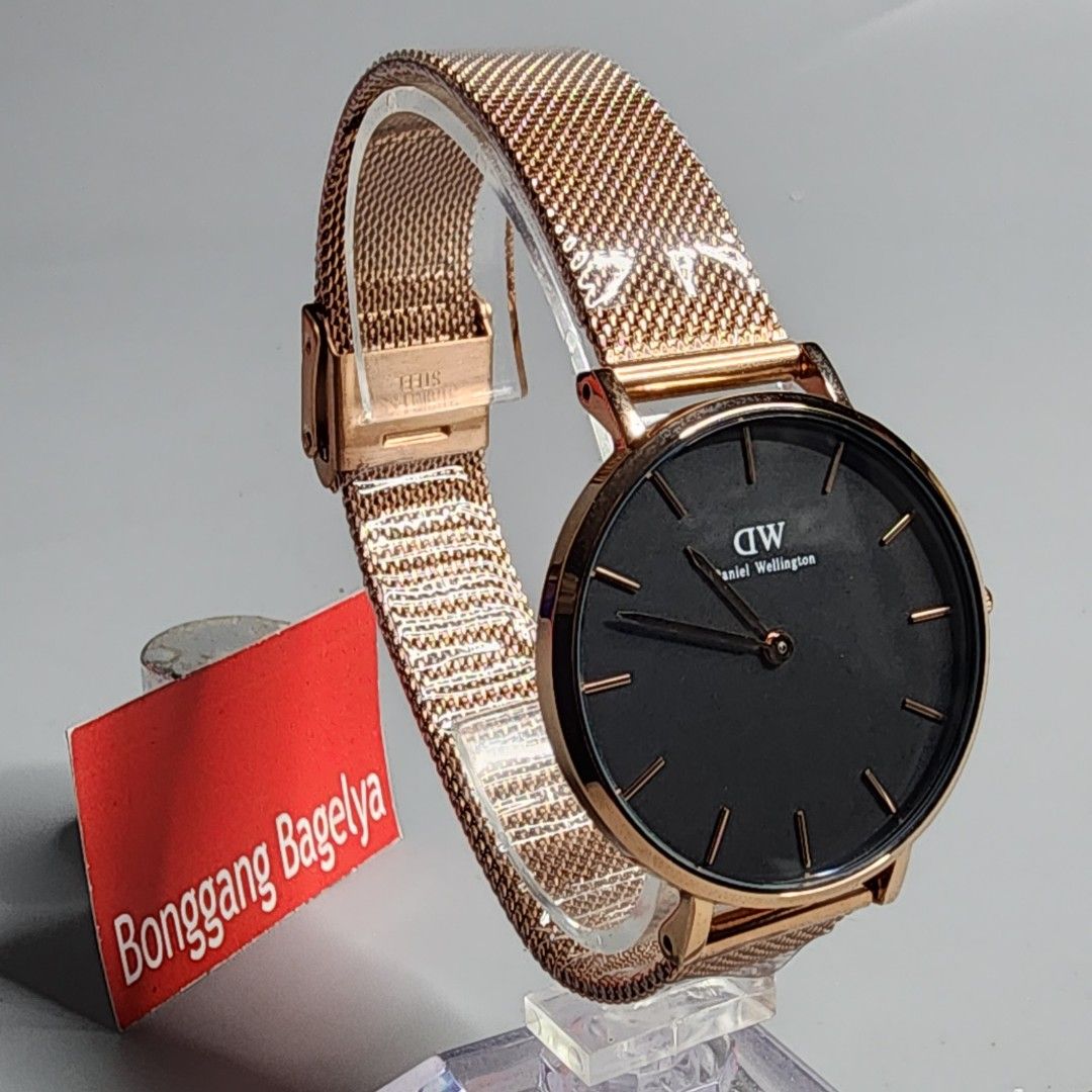 Original DW Watch, Women's Fashion, Watches & Accessories, Watches on ...
