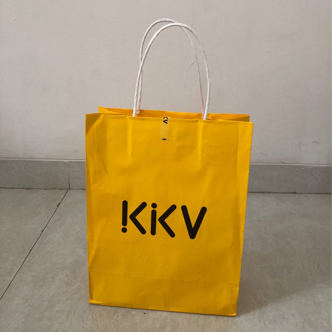 Paper Bag/paperbag/KKV/tata cakery, Barang Mewah, Tas & Dompet di Carousell
