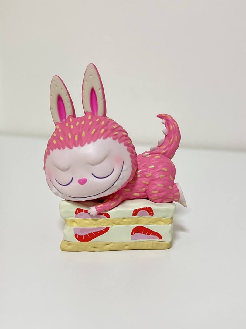 Popmart labubu strawberry cake, Hobbies & Toys, Toys & Games on Carousell