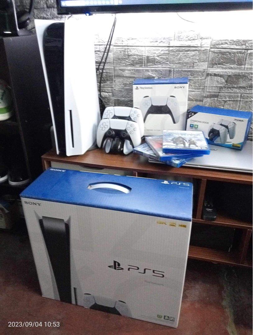 Ps5 with box and receipt on Carousell