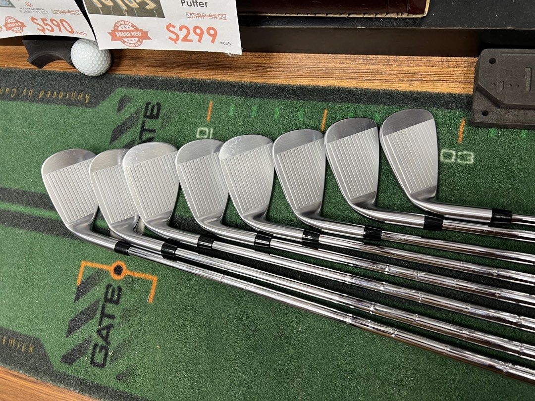 PXG XCOR2 V3 0211 Irons (5-S) (8 Pieces) (With KBS Regular Flex Steel ...