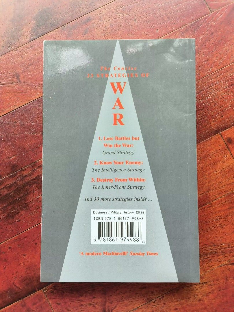 Robert Greene: The Concise 33 Strategies of War, Hobbies & Toys, Books ...