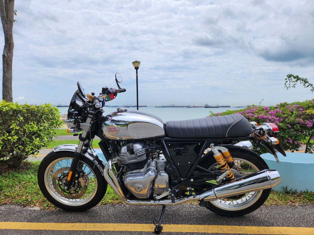 Royal Enfield Interceptor Chrome - Glitter and Dust, Motorcycles ...