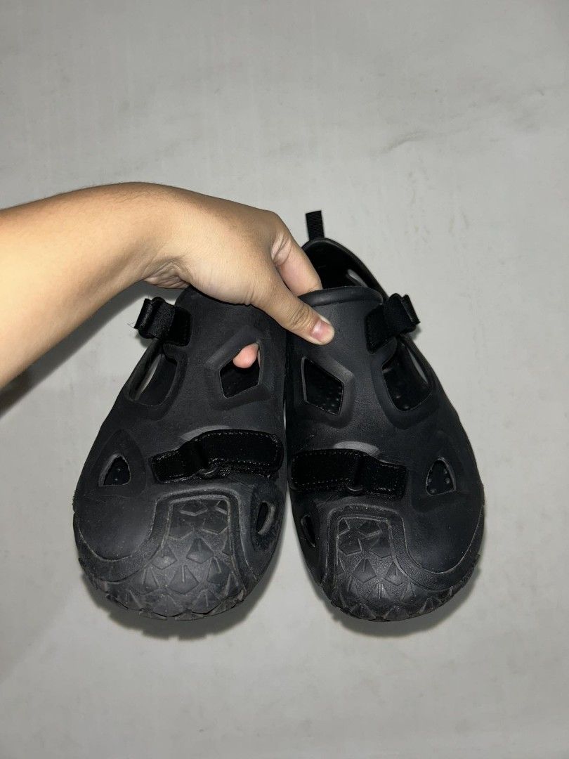 Sandugo sandals on Carousell