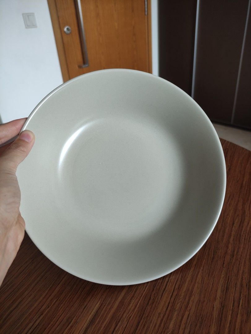 Set of 6 Ikea deep plates beige matte, Furniture & Home Living ...