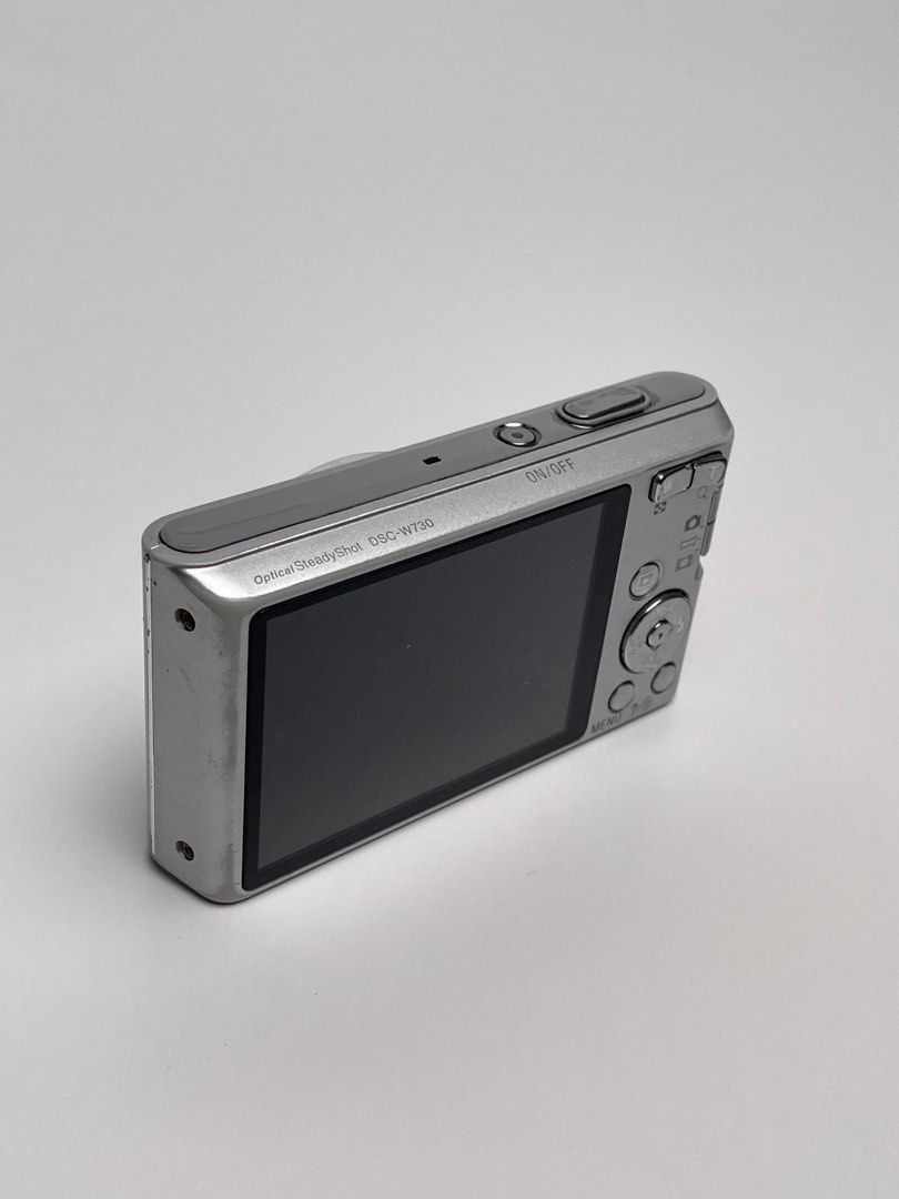 Sony Cybershot DSC-W730 Y2K Digicam CCD Digital Camera, Photography, Cameras on Carousell