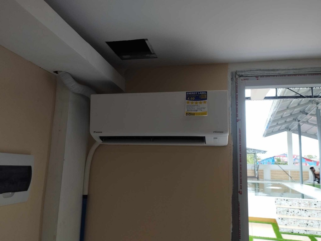 SPLIT TYPE INVERTER AIRCONS, TV & Home Appliances, Air Conditioning and ...