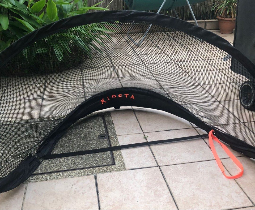Kipsta portable football net/ pop up, Sports Equipment, Sports & Games ...