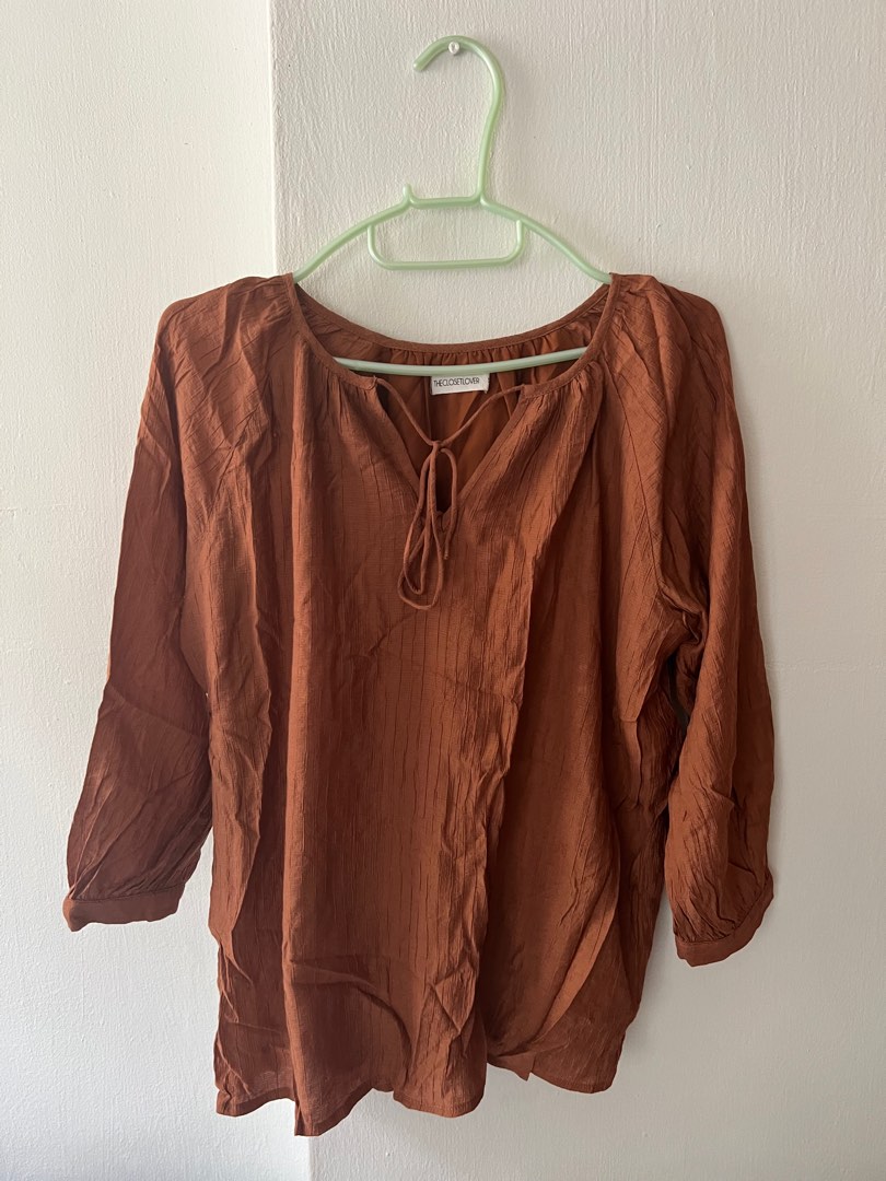 TCL EVERLY TOP CARAMEL, Women's Fashion, Tops, Blouses on Carousell