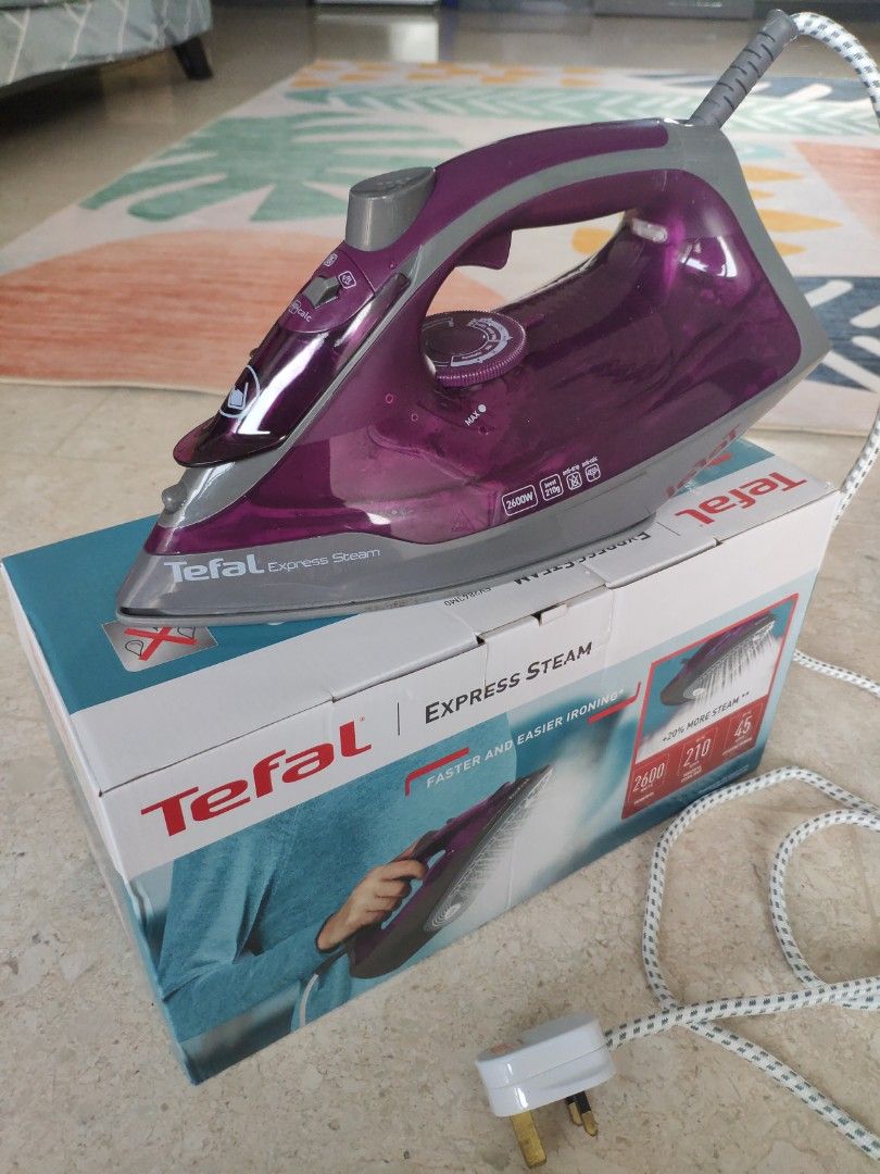 Tefal Express steam iron 2600W, TV & Home Appliances, Irons & Steamers ...