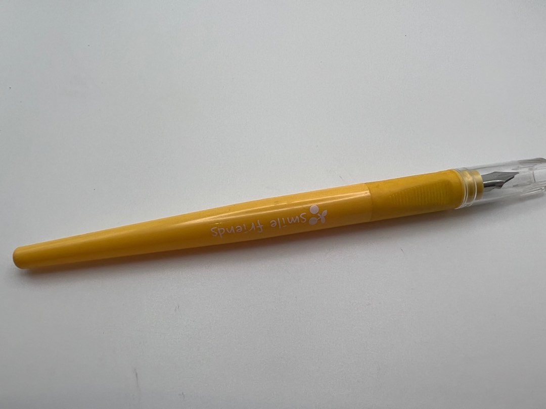 Trendy Fountain pen ( extra fine ) with 1 free ink on Carousell