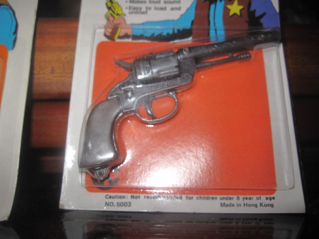 Vintage 1960's Working Cap Guns Cowboy Gambler & Army , Hobbies & Toys ...