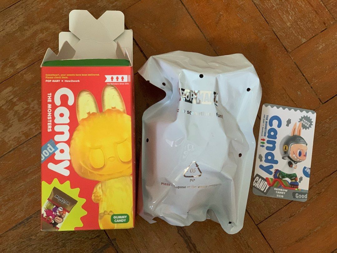 [wts] popmart crying parade badge candy monster dogbird blind box ...