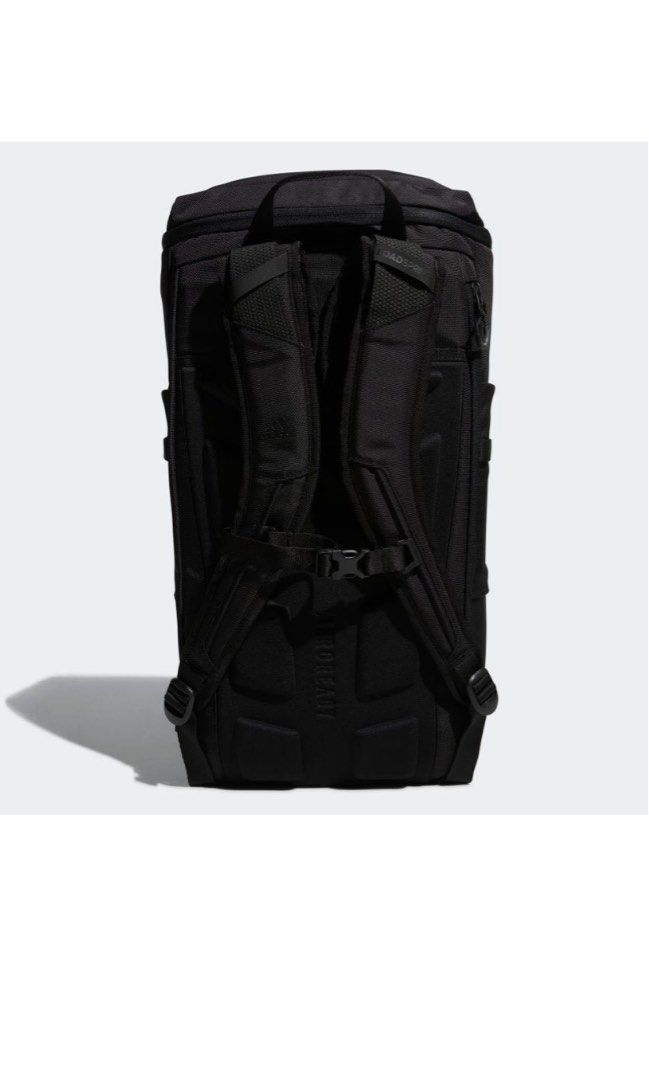 日版 Adidas OPS Backpack, 9.8 gal (30 L), 男裝, 袋, 背包 - Carousell