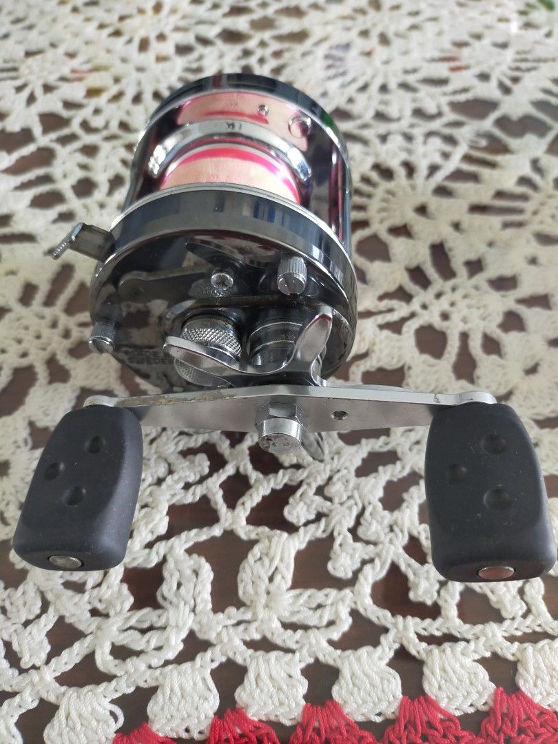 Abu 5500 CT C3, Sports Equipment, Fishing on Carousell