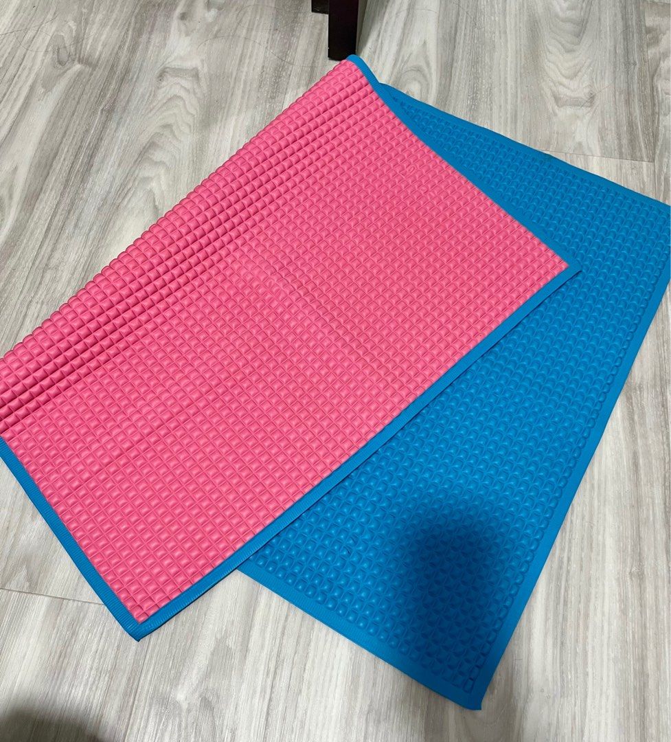 Baby Rubber WATERPROOF changing mat, Sports Equipment, Exercise ...