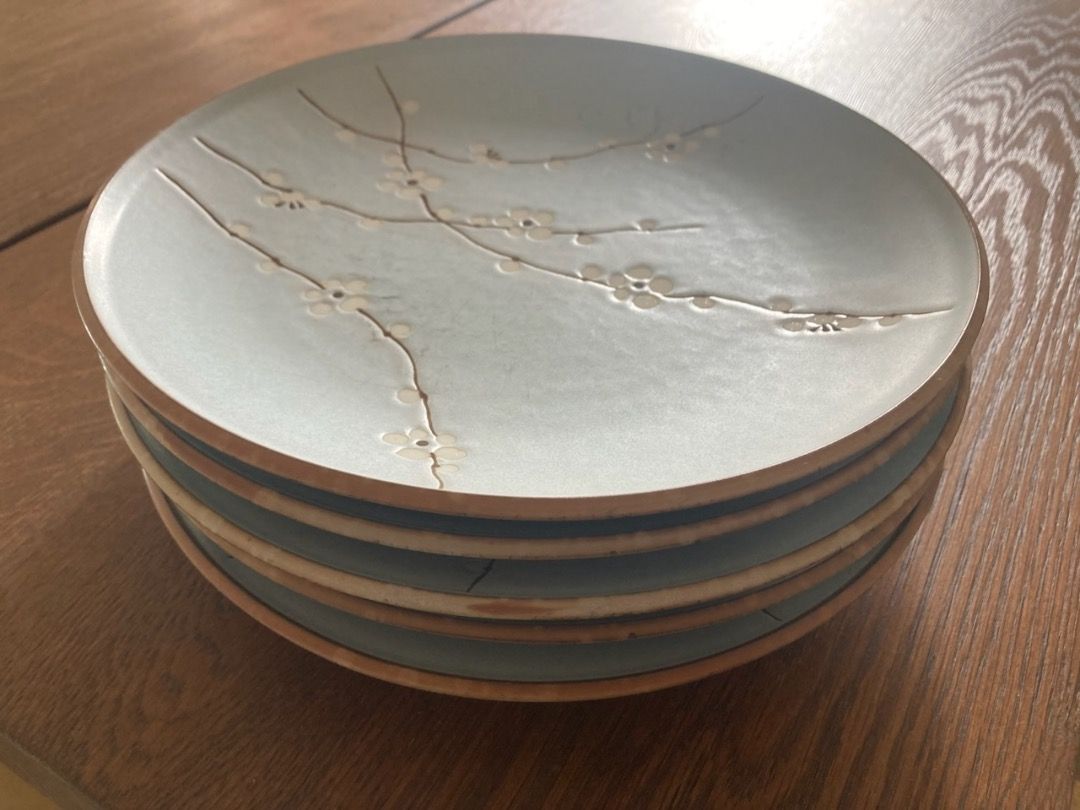 Beautiful Japanese dinner plates, Furniture & Home Living, Kitchenware ...