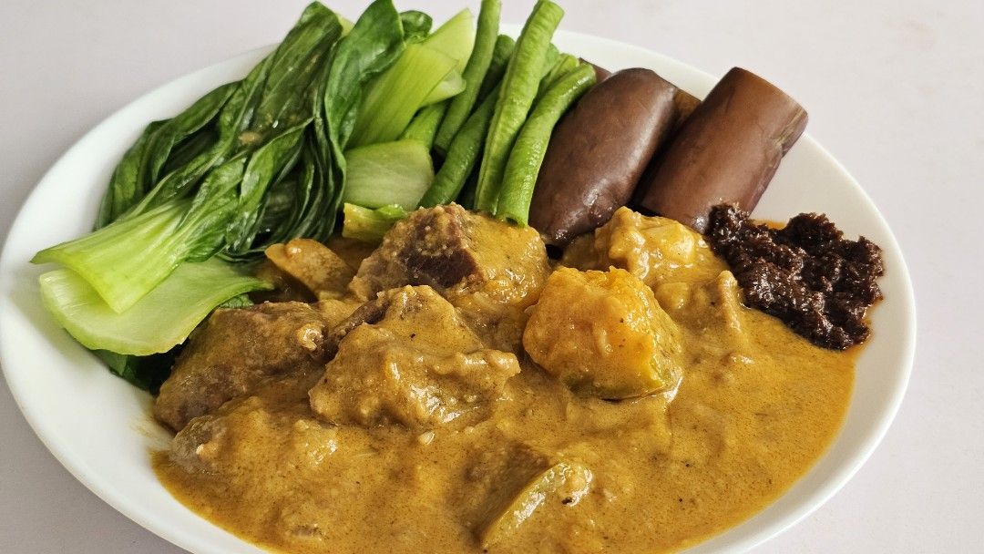 Beef / Pork Tagalog Kare kare, Food & Drinks, Other Food & Drinks on ...