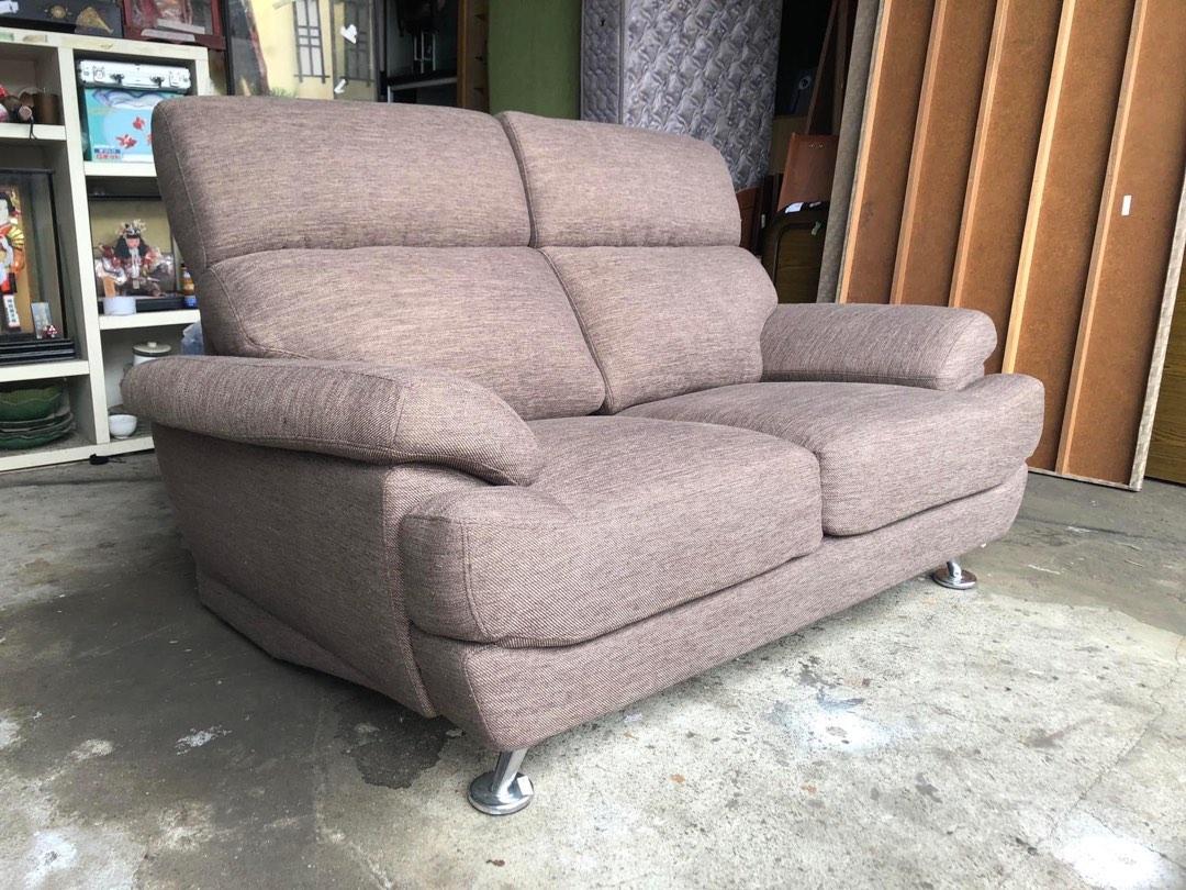 Brown bulky sofa Japan surplus on Carousell