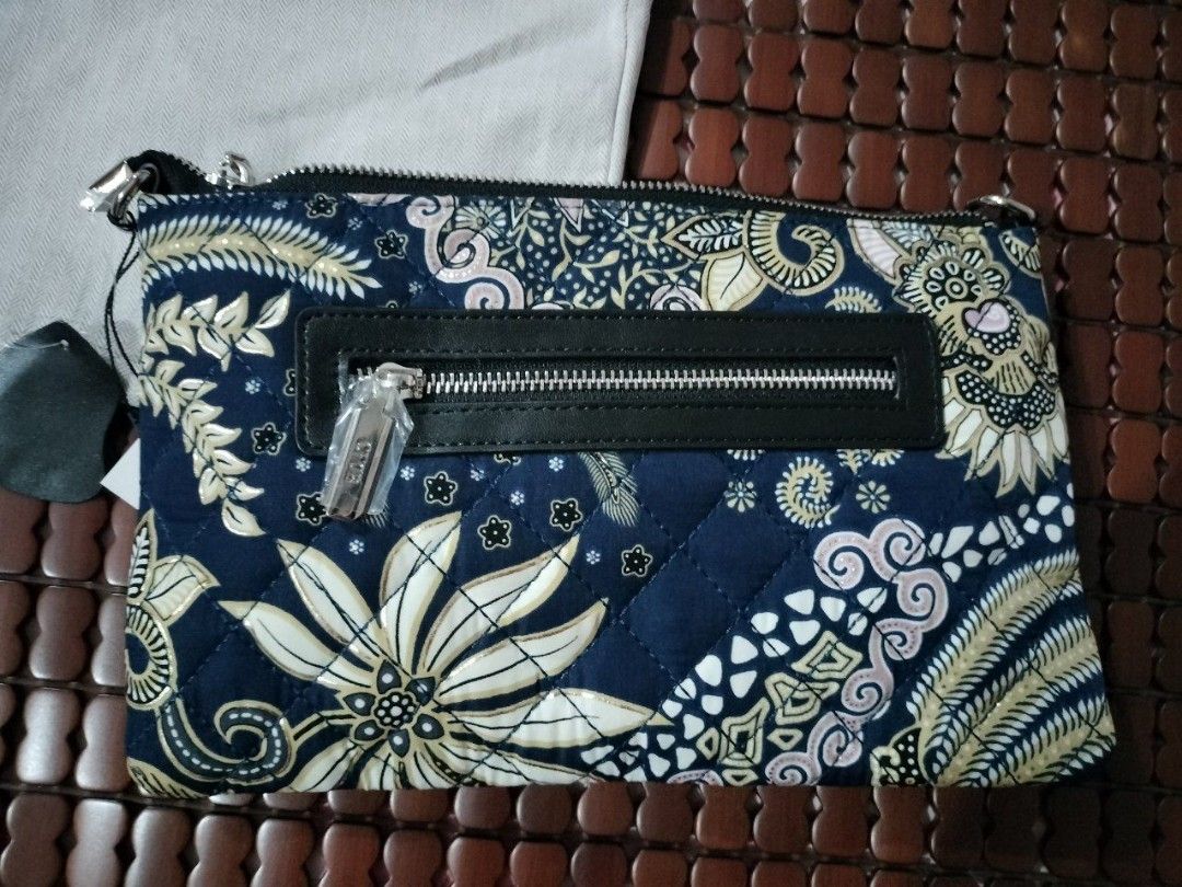 Cfob jumbo batik woc, Women's Fashion, Bags & Wallets, Cross-body Bags ...