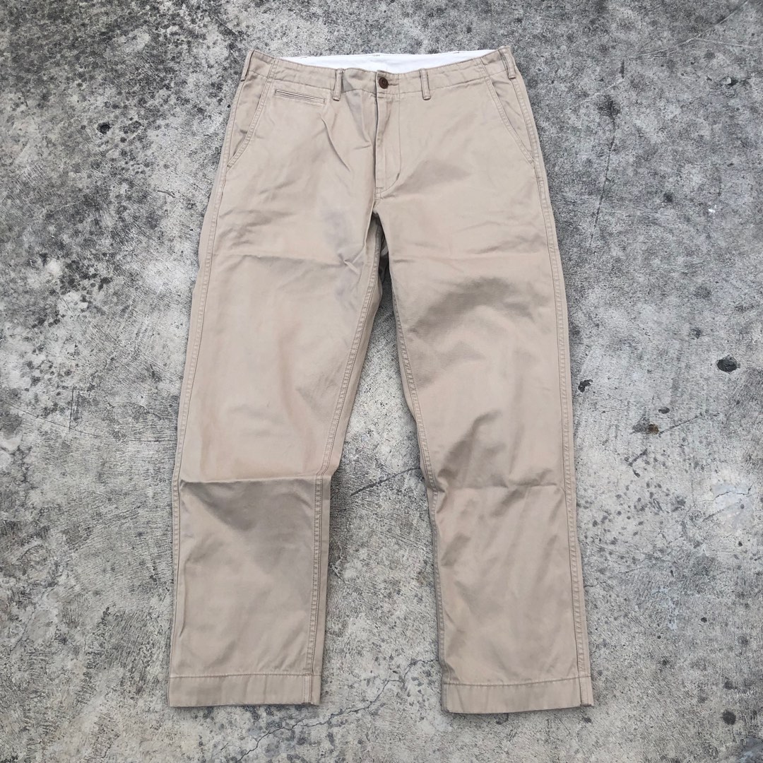Chinos Uniqlo Khaki Second Original, Fesyen Pria, Pakaian , Bawahan di ...