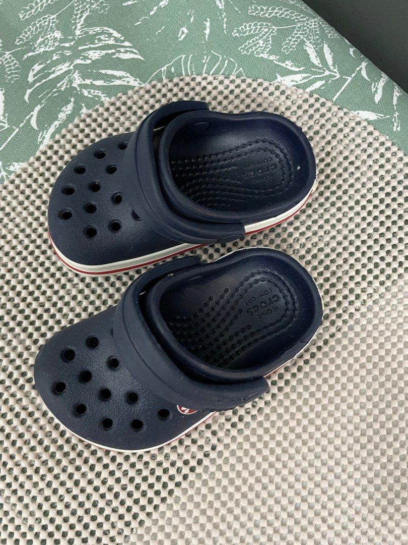 CROCS Kids Navy Blue Crocband, Babies & Kids, Babies & Kids Fashion on ...