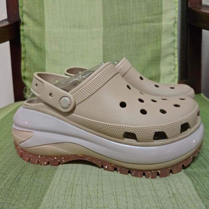 Crocs Mega Crush Clog in Chai, Women's Fashion, Footwear, Slippers and ...