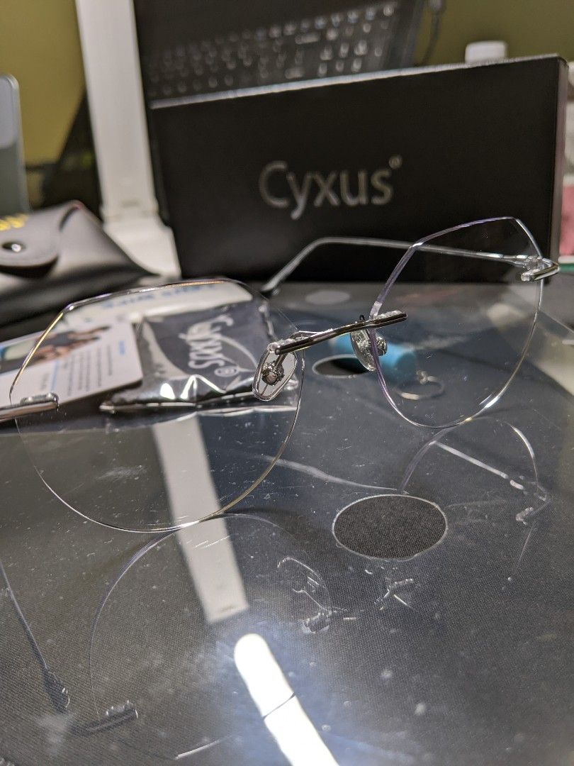 Cyxus Bluelight Titanium Glasses, Men's Fashion, Watches & Accessories ...